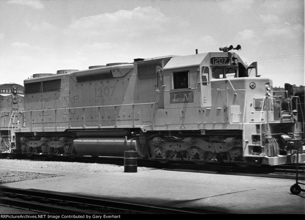 LN SD35 #1207 - Louisville & Nashville